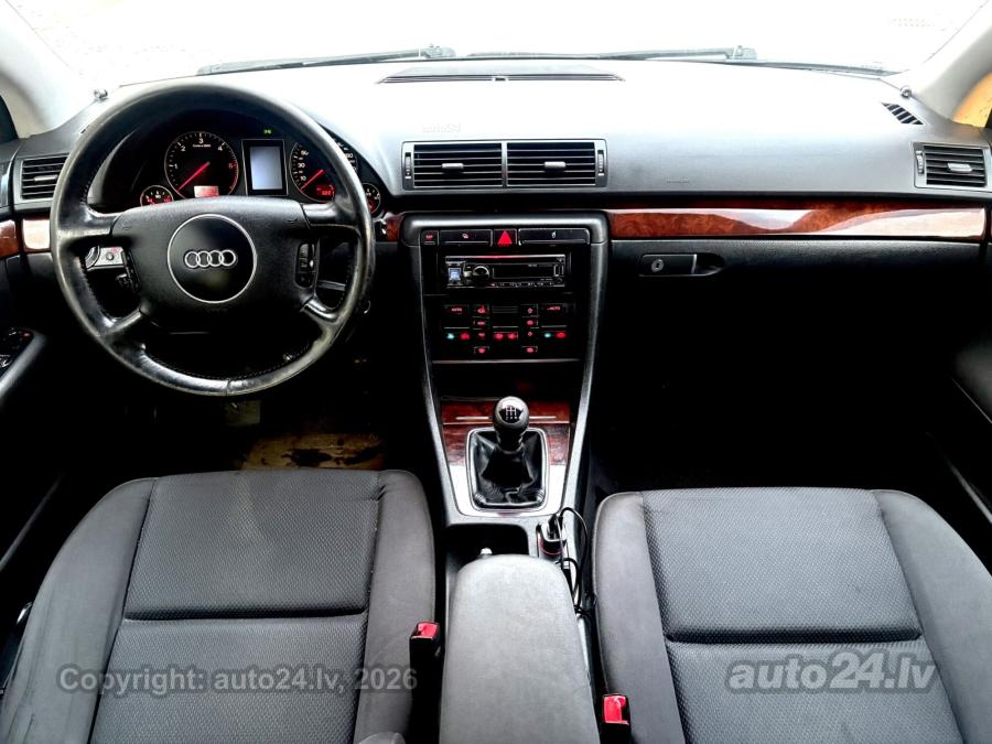 Pelēks Audi A4 2002 Tallina, ar dzinēja tilpumu 1.90 L un nobraukumu 322 tūkst. km par 1799 €, foto 10 vietnē AUTOMOTO.COM.LV
