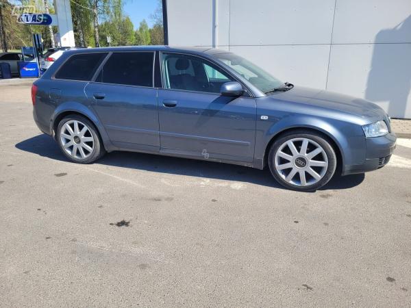 Pelēks Audi A4 2002 Viļņa, ar dzinēja tilpumu 1.90 L un nobraukumu 220 tūkst. km par 1850 €, foto 1 vietnē AUTOMOTO.COM.LV