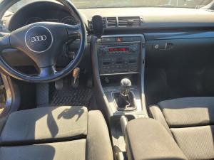 Grey Audi A4 2002 in Vilnius, with an engine capacity of 1.90 L and mileage of 220 thousand km for 1850 €, photo 10 on AUTOMOTO.COM.LV