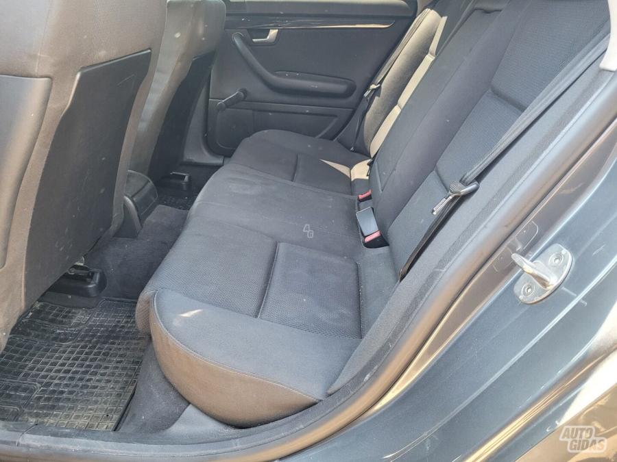 Grey Audi A4 2002 in Vilnius, with an engine capacity of 1.90 L and mileage of 220 thousand km for 1850 €, photo 15 on AUTOMOTO.COM.LV
