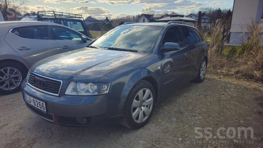 Pelēks Audi A4 2002 Rīga, ar dzinēja tilpumu 2.50 L un nobraukumu 337 tūkst. km par 1699 €, foto 1 vietnē AUTOMOTO.COM.LV
