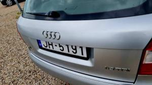 Grey Audi A4 2002 in Cesis, with an engine capacity of 1.90 L and mileage of 424 thousand km for 1800 €, photo 13 on AUTOMOTO.COM.LV