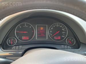Grey Audi A4 2002 in Riga, with an engine capacity of 1.90 L and mileage of 522 thousand km for 1250 €, photo 14 on AUTOMOTO.COM.LV