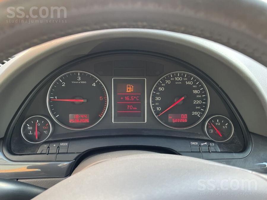 Grey Audi A4 2002 in Riga, with an engine capacity of 1.90 L and mileage of 522 thousand km for 1250 €, photo 14 on AUTOMOTO.COM.LV