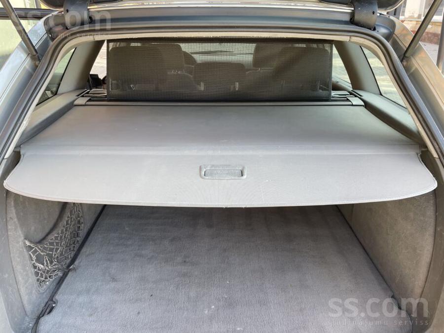 Grey Audi A4 2002 in Riga, with an engine capacity of 1.90 L and mileage of 522 thousand km for 1250 €, photo 17 on AUTOMOTO.COM.LV