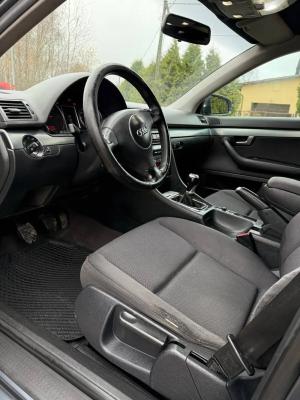 Grey Audi A4 2002 in Riga, with an engine capacity of 1.90 L and mileage of 285 thousand km for 1800 €, photo 13 on AUTOMOTO.COM.LV