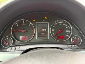 Grey Audi A4 2002 in Riga, with an engine capacity of 1.90 L and mileage of 285 thousand km for 1800 €, photo 17 on AUTOMOTO.COM.LV