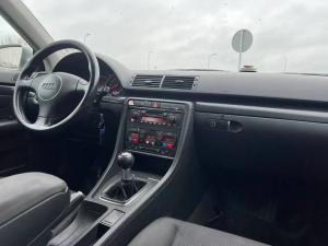 Grey Audi A4 2002 in Rezekne, with an engine capacity of 2.00 L and mileage of 330 thousand km for 1300 €, photo 8 on AUTOMOTO.COM.LV