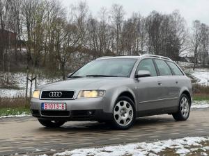 Grey Audi A4 2002 in Riga, with an engine capacity of 2.00 L and mileage of 330 thousand km for 1300 €, photo 3 on AUTOMOTO.COM.LV