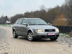 Grey Audi A4 2002 in Riga, with an engine capacity of 2.00 L and mileage of 330 thousand km for 1300 €, photo 5 on AUTOMOTO.COM.LV