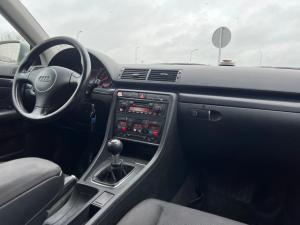 Grey Audi A4 2002 in Riga, with an engine capacity of 2.00 L and mileage of 330 thousand km for 1300 €, photo 13 on AUTOMOTO.COM.LV