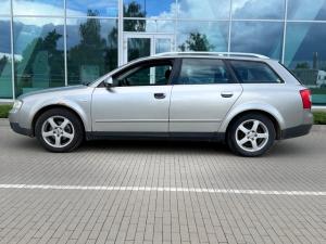 Grey Audi A4 2002 in Riga, with an engine capacity of 2.00 L and mileage of 330 thousand km for 1300 €, photo 17 on AUTOMOTO.COM.LV