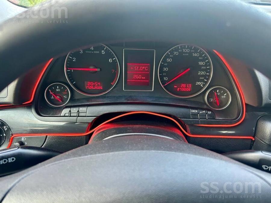 Pelēks Audi A4 2002 Rēzekne, ar dzinēja tilpumu 2.00 L un nobraukumu 273 tūkst. km par 1850 €, foto 6 vietnē AUTOMOTO.COM.LV
