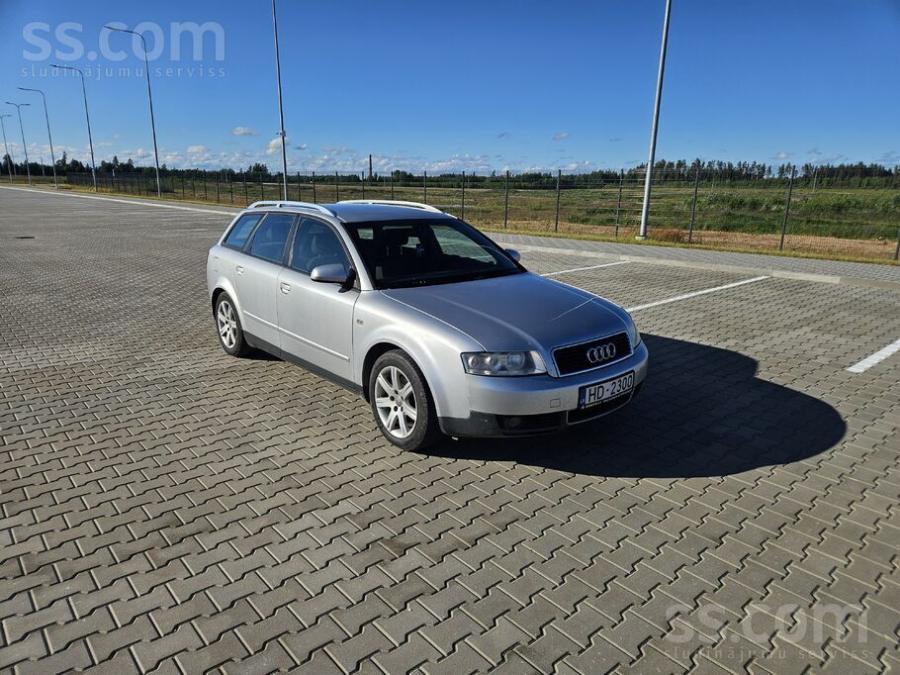 Pelēks Audi A4 2002 Valmiera, ar dzinēja tilpumu 2.00 L un nobraukumu 405 tūkst. km par 1550 €, foto 1 vietnē AUTOMOTO.COM.LV