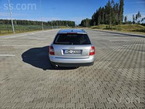 Pelēks Audi A4 2002 Valmiera, ar dzinēja tilpumu 2.00 L un nobraukumu 405 tūkst. km par 1550 €, foto 6 vietnē AUTOMOTO.COM.LV