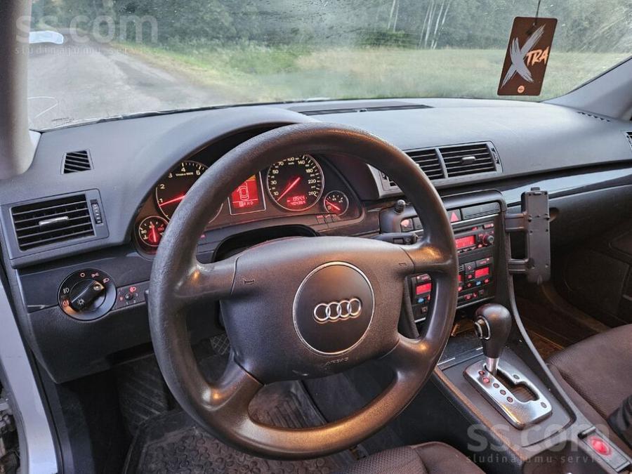 Pelēks Audi A4 2002 Valmiera, ar dzinēja tilpumu 2.00 L un nobraukumu 405 tūkst. km par 1550 €, foto 10 vietnē AUTOMOTO.COM.LV