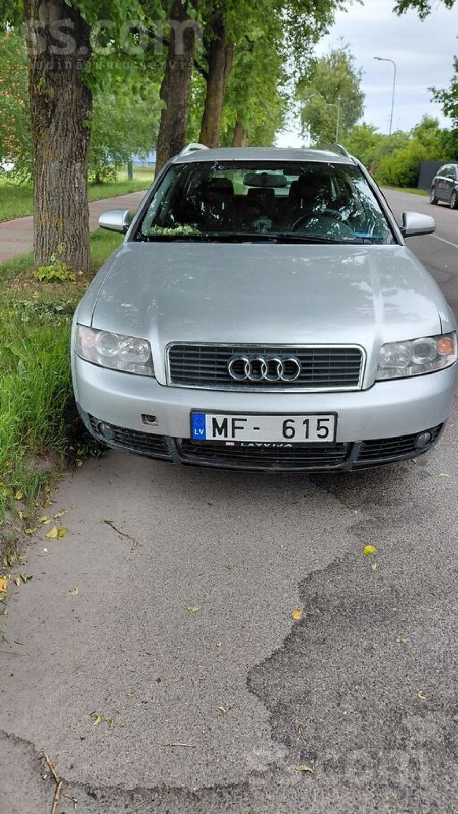 Grey Audi A4 2002 in Valka, with an engine capacity of 2.50 L and mileage of 0 thousand km for 650 €, photo 7 on AUTOMOTO.COM.LV