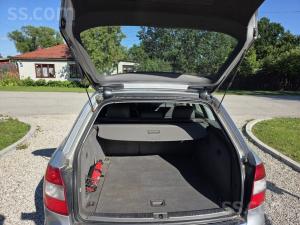 Pelēks Audi A4 2002 Ventspils, ar dzinēja tilpumu 2.00 L un nobraukumu 289 tūkst. km par 1250 €, foto 10 vietnē AUTOMOTO.COM.LV