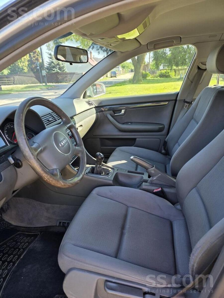 Pelēks Audi A4 2002 Ventspils, ar dzinēja tilpumu 2.00 L un nobraukumu 289 tūkst. km par 1250 €, foto 12 vietnē AUTOMOTO.COM.LV