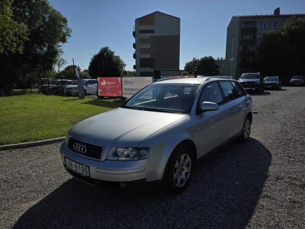 Pelēks Audi A4 2002 Ventspils, ar dzinēja tilpumu 2.00 L un nobraukumu 289 tūkst. km par 1250 €, foto 2 vietnē AUTOMOTO.COM.LV
