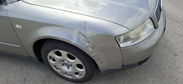 Grey Audi A4 2002 in Kaunas, with an engine capacity of 2.50 L and mileage of 293 thousand km for 1250 €, photo 4 on AUTOMOTO.COM.LV