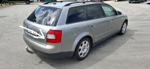 Pelēks Audi A4 2002 Kauņa, ar dzinēja tilpumu 2.50 L un nobraukumu 293 tūkst. km par 1250 €, foto 8 vietnē AUTOMOTO.COM.LV