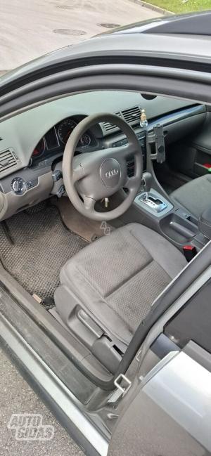 Pelēks Audi A4 2002 Kauņa, ar dzinēja tilpumu 2.50 L un nobraukumu 293 tūkst. km par 1250 €, foto 16 vietnē AUTOMOTO.COM.LV