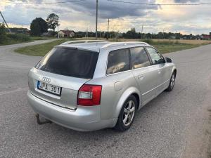 Grey Audi A4 2002 in Varena, with an engine capacity of 1.90 L and mileage of 440 thousand km for 850 €, photo 4 on AUTOMOTO.COM.LV