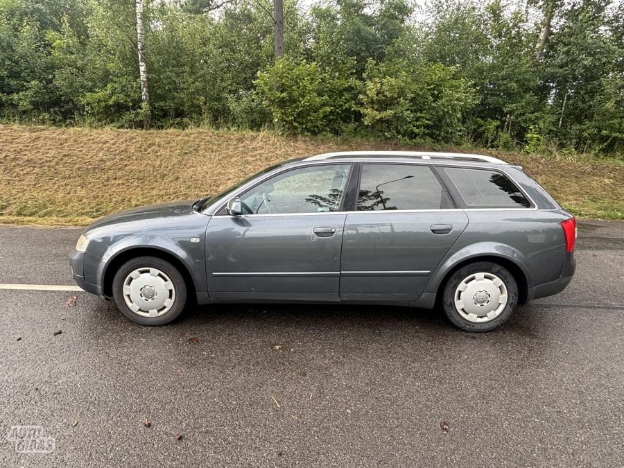 Grey Audi A4 2002 in Vilnius, with an engine capacity of 2.00 L and mileage of 240 thousand km for 800 €, photo 3 on AUTOMOTO.COM.LV