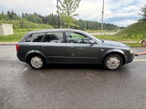 Grey Audi A4 2002 in Vilnius, with an engine capacity of 2.00 L and mileage of 240 thousand km for 800 €, photo 4 on AUTOMOTO.COM.LV