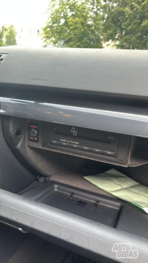 Grey Audi A4 2002 in Vilnius, with an engine capacity of 2.00 L and mileage of 240 thousand km for 800 €, photo 14 on AUTOMOTO.COM.LV