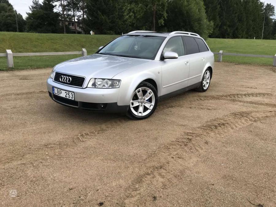 Pelēks Audi A4 2002 Utena, ar dzinēja tilpumu 2.00 L un nobraukumu 290 tūkst. km par 1550 €, foto 1 vietnē AUTOMOTO.COM.LV