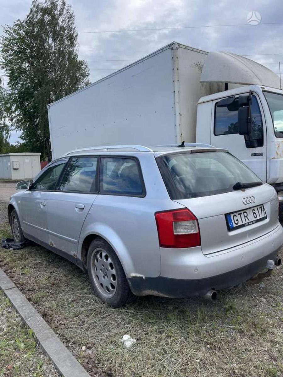 Grey Audi A4 2002 in Kaunas, with an engine capacity of 2.50 L and mileage of 300 thousand km for 680 €, photo 3 on AUTOMOTO.COM.LV