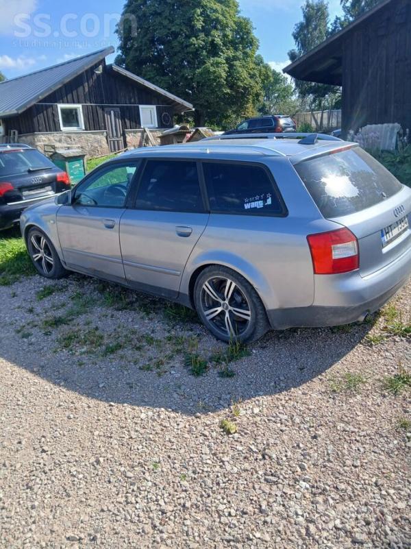 Pelēks Audi A4 2002 Valka, ar dzinēja tilpumu 1.80 L un nobraukumu 353 tūkst. km par 1650 €, foto 5 vietnē AUTOMOTO.COM.LV