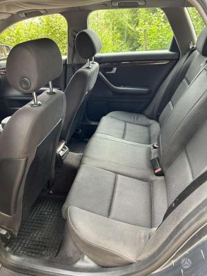 Pelēks Audi A4 2002 Joniškis, ar dzinēja tilpumu 1.90 L un nobraukumu 430 tūkst. km par 1200 €, foto 13 vietnē AUTOMOTO.COM.LV
