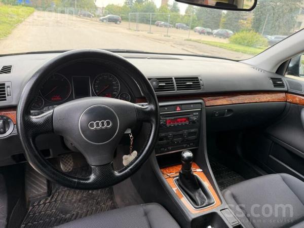 Pelēks Audi A4 2002 Rēzekne, ar dzinēja tilpumu 1.90 L un nobraukumu 301 tūkst. km par 3500 €, foto 6 vietnē AUTOMOTO.COM.LV