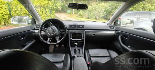 Pelēks Audi A4 2002 Rēzekne, ar dzinēja tilpumu 1.90 L un nobraukumu 368 tūkst. km par 2300 €, foto 5 vietnē AUTOMOTO.COM.LV