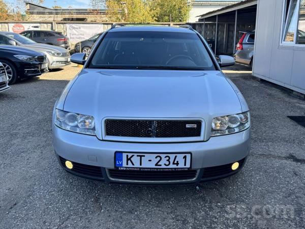 Pelēks Audi A4 2002 Daugavpils, ar dzinēja tilpumu 2.00 L un nobraukumu 0 tūkst. km par 1950 €, foto 3 vietnē AUTOMOTO.COM.LV