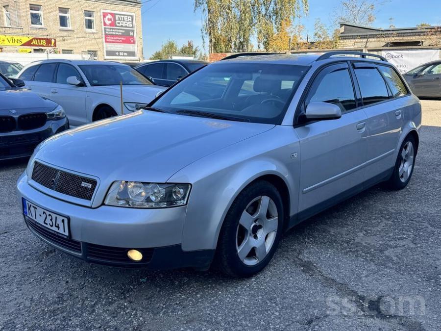 Pelēks Audi A4 2002 Daugavpils, ar dzinēja tilpumu 2.00 L un nobraukumu 0 tūkst. km par 1950 €, foto 4 vietnē AUTOMOTO.COM.LV