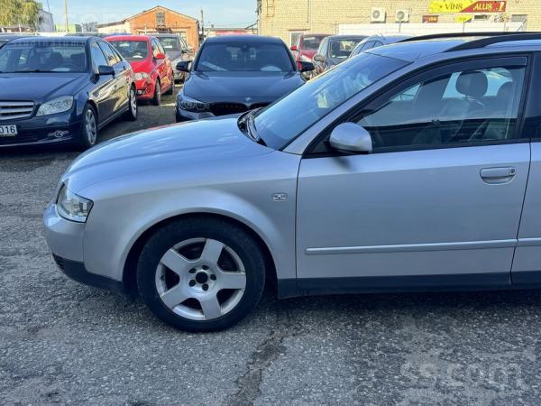 Pelēks Audi A4 2002 Daugavpils, ar dzinēja tilpumu 2.00 L un nobraukumu 0 tūkst. km par 1950 €, foto 8 vietnē AUTOMOTO.COM.LV