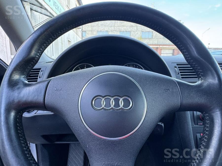 Pelēks Audi A4 2002 Daugavpils, ar dzinēja tilpumu 2.00 L un nobraukumu 0 tūkst. km par 1950 €, foto 20 vietnē AUTOMOTO.COM.LV