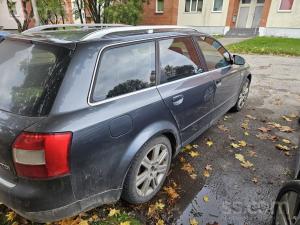 Pelēks Audi A4 2002 Rīga, ar dzinēja tilpumu 1.90 L un nobraukumu 0 tūkst. km par 1250 €, foto 4 vietnē AUTOMOTO.COM.LV