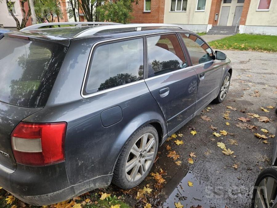 Pelēks Audi A4 2002 Rīga, ar dzinēja tilpumu 1.90 L un nobraukumu 0 tūkst. km par 1250 €, foto 4 vietnē AUTOMOTO.COM.LV
