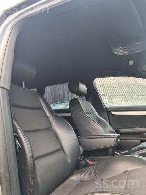 Pelēks Audi A4 2002 Alūksne, ar dzinēja tilpumu 1.90 L un nobraukumu 389 tūkst. km par 750 €, foto 8 vietnē AUTOMOTO.COM.LV