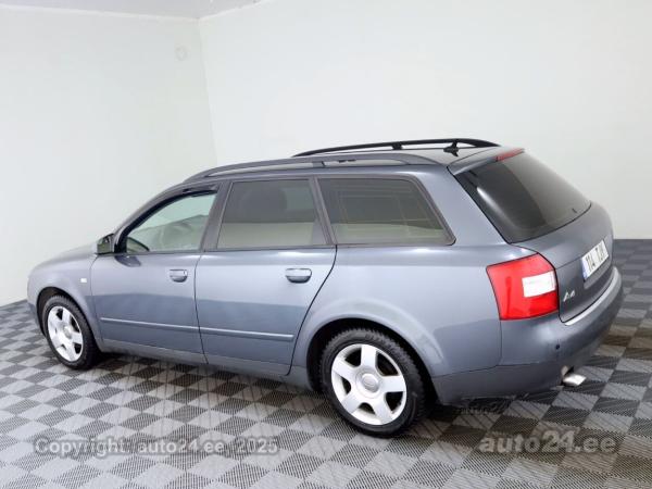 Grey Audi A4 2003 in Tallinn, with an engine capacity of 2.00 L and mileage of 369 thousand km for 1099 €, photo 4 on AUTOMOTO.COM.LV