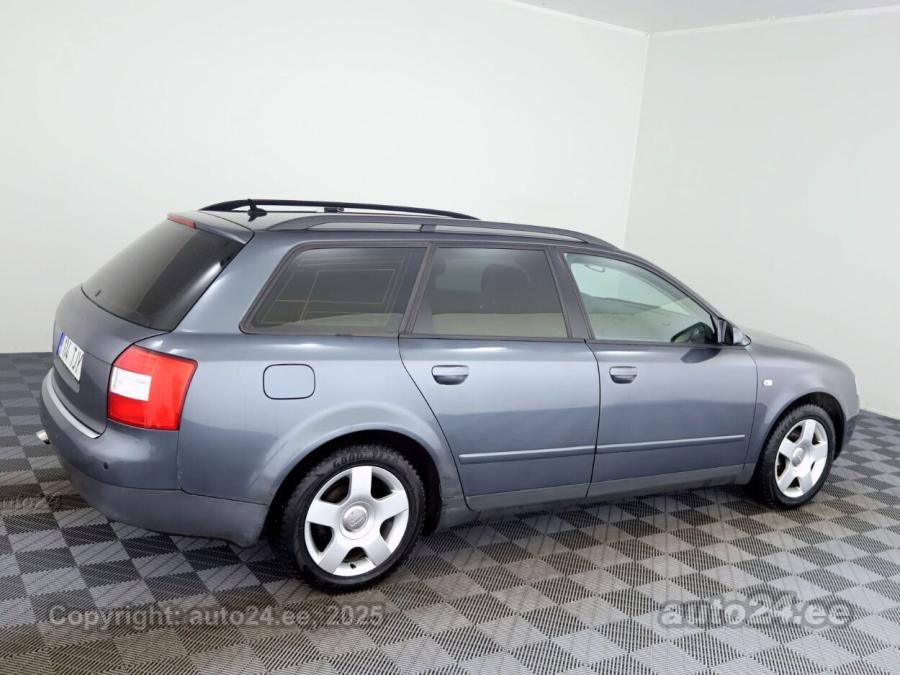 Grey Audi A4 2003 in Tallinn, with an engine capacity of 2.00 L and mileage of 369 thousand km for 1099 €, photo 3 on AUTOMOTO.COM.LV