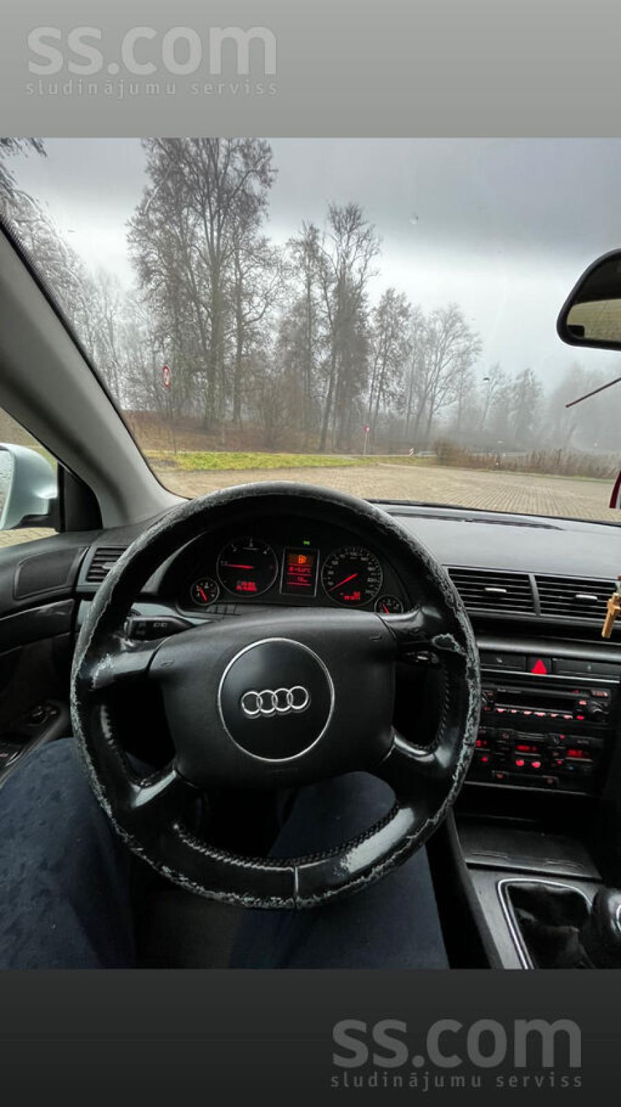 Pelēks Audi A4 2003 Krāslava, ar dzinēja tilpumu 1.90 L un nobraukumu 391 tūkst. km par 1500 €, foto 2 vietnē AUTOMOTO.COM.LV