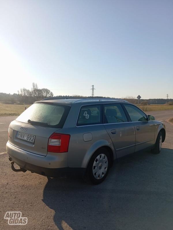 Pelēks Audi A4 2003 Kazlų Rūda, ar dzinēja tilpumu 2.00 L un nobraukumu 390 tūkst. km par 1250 €, foto 4 vietnē AUTOMOTO.COM.LV