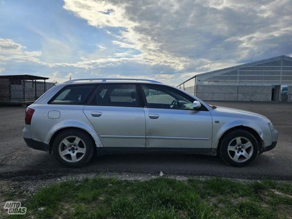Pelēks Audi A4 2003 Kauņa, ar dzinēja tilpumu 1.90 L un nobraukumu 540 tūkst. km par 900 €, foto 4 vietnē AUTOMOTO.COM.LV