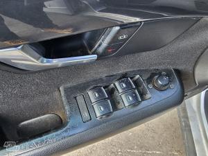 Pelēks Audi A4 2003 Kauņa, ar dzinēja tilpumu 1.90 L un nobraukumu 540 tūkst. km par 900 €, foto 13 vietnē AUTOMOTO.COM.LV